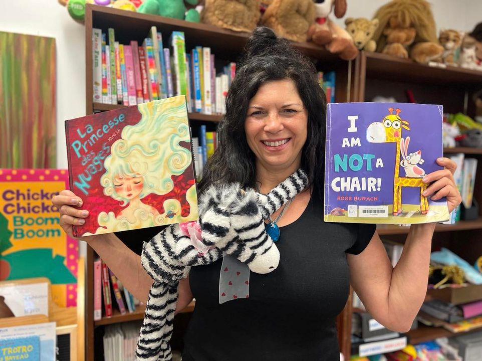 Volunteer of the Month- July 2024 - Minibiblioplus